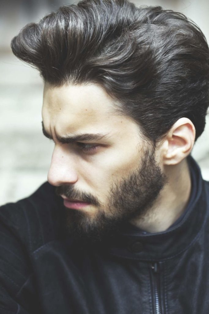 60+ Model Rambut Pria (GAYA POTONGAN PENDEK & PANJANG)