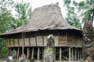 8+ Rumah Adat Sumatera Utara / Batak (TOBA, KARO, SIMALUNGUN)