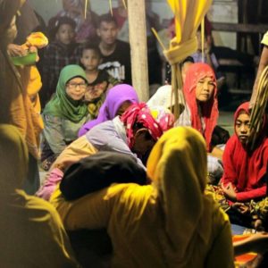 Rumah adat Tambi & Penjelasannya (KEUNIKAN, ASAL, GAMBAR)