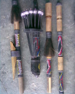 8 Senjata Tradisional Kalimantan Timur beserta Nama & Gambar