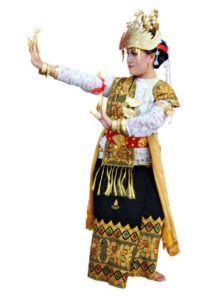 [Lengkap] Tari Sembah: Sejarah, Makna, Pola Lantai, Properti + Video