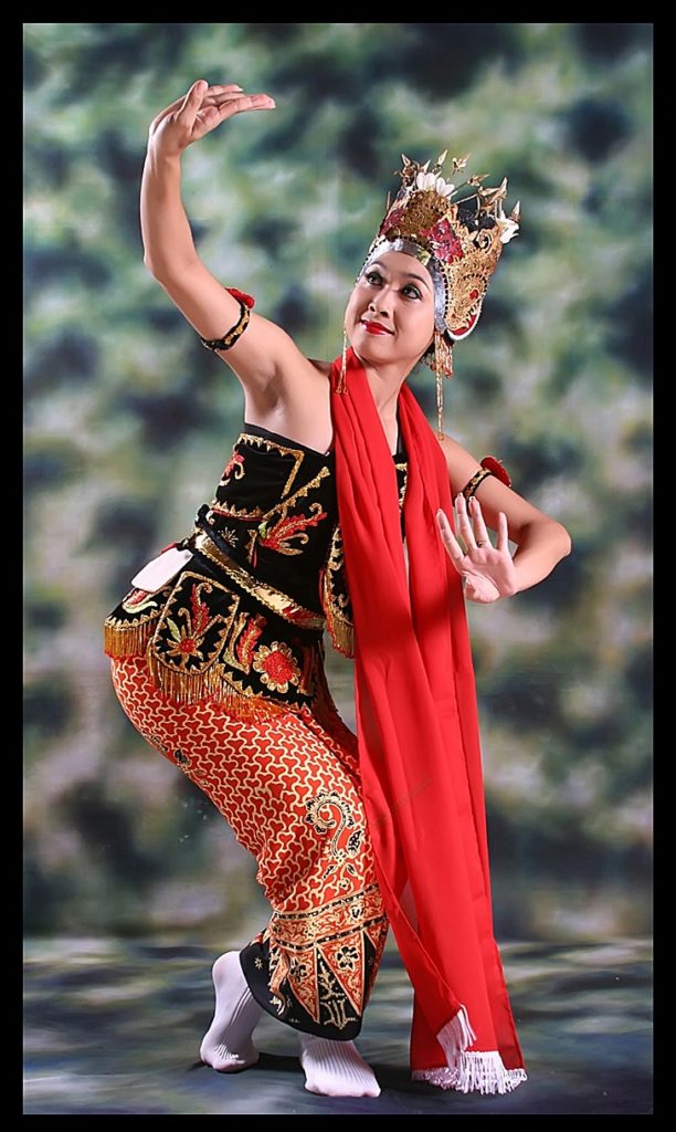 [Lengkap] 30+ Tari Tunggal Dari Indonesia Beserta Dearah Asalnya