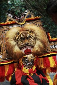 [Lengkap] Tari Reog Ponorogo: Sejarah, Tokoh, Gerakan + Video