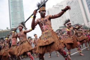 [Lengkap] Tari Sajojo Papua: Sejarah, Fungsi, Gerakan, Kostum + Video