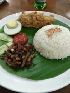 43 Makanan Khas Riau dan Kepulauan Riau beserta Penjelasannya