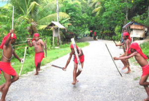 [Lengkap] 11 Tari Perang dari Berbagai Suku di Indonesia + Video