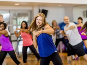 Senam: Pengertian, Sejarah, Manfaat, Gerakan & Jenis-jenisnya