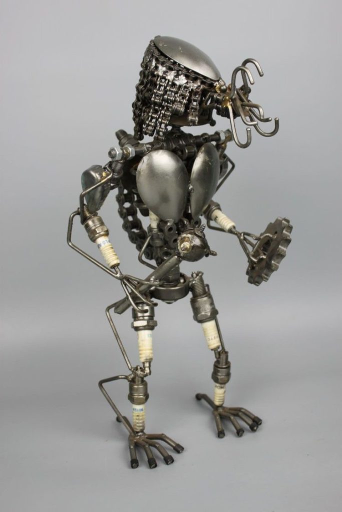 21 Kerajinan dari Logam beserta Contoh dan Cara Membuatnya