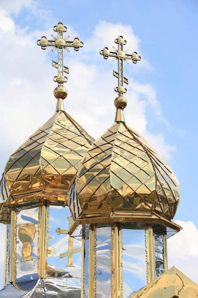 21 Kerajinan dari Logam beserta Contoh dan Cara Membuatnya