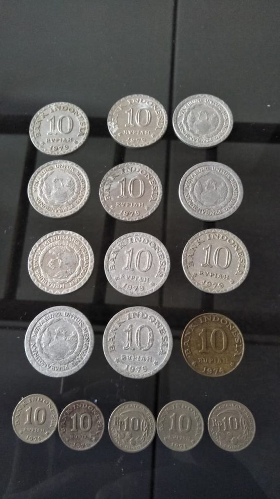 21 Kerajinan dari Logam beserta Contoh dan Cara Membuatnya