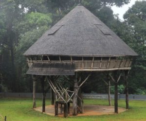 21+ Rumah Adat Kalimantan (NAMA, PENJELASAN, GAMBAR)