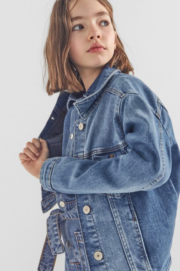 31 Jenis Jaket Pria dan Wanita beserta Nama & Gambar Lengkap