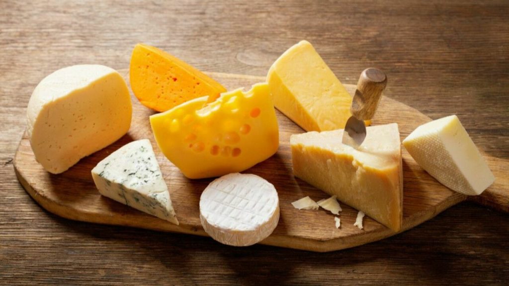 35 Jenis Keju beserta Gambar & Kegunaannya secara Lengkap